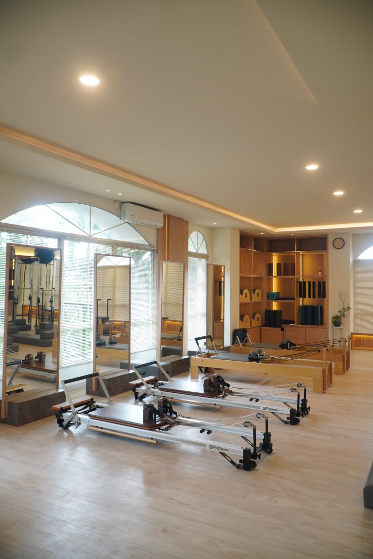 Home - Movment by Isometric